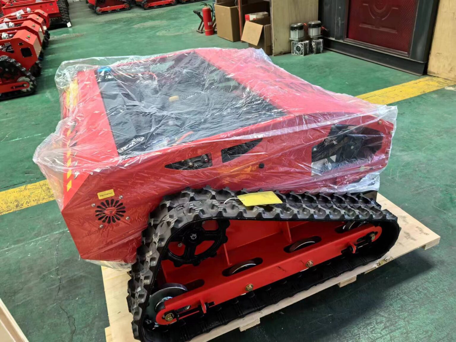 This Chinese-made automatic remote control lawnmower will be shipped ...